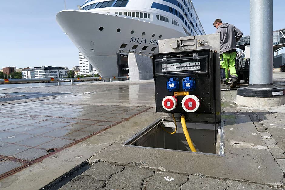 Intertraffic | GIFAS-Electric GmbH - Underfloor distribution systems